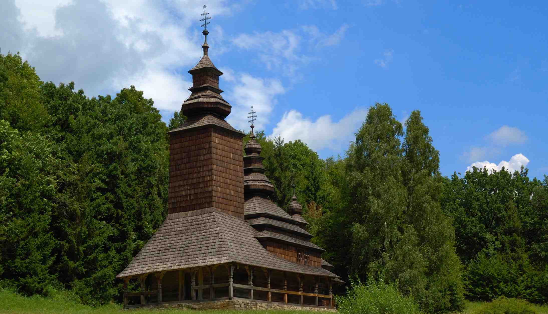 Najstaršie a najkrajšie drevené stavby - Prowiss